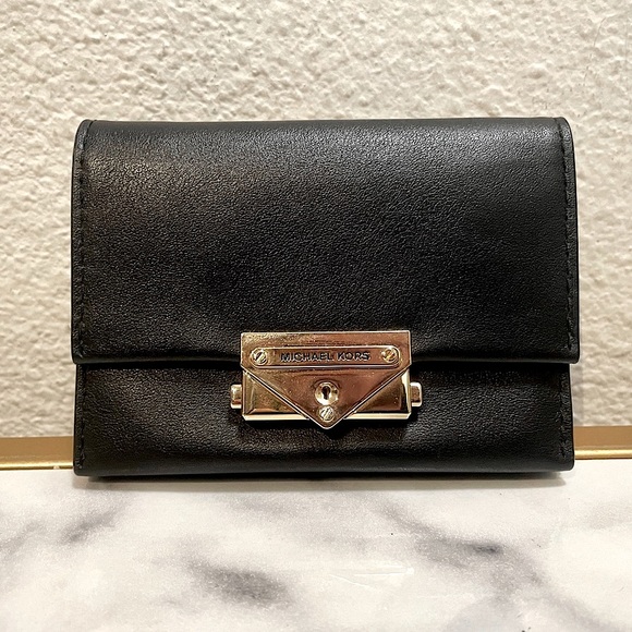 Michael Kors | Bags | Michael Kors Cece Wallet | Poshmark